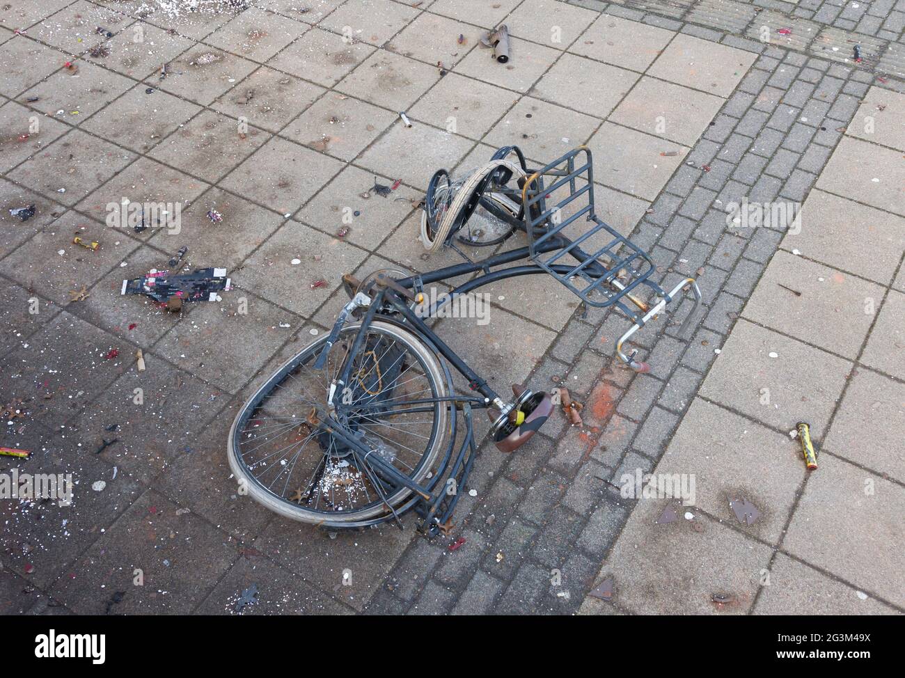 Dumped cycle tyre hi-res stock photography and images - Alamy