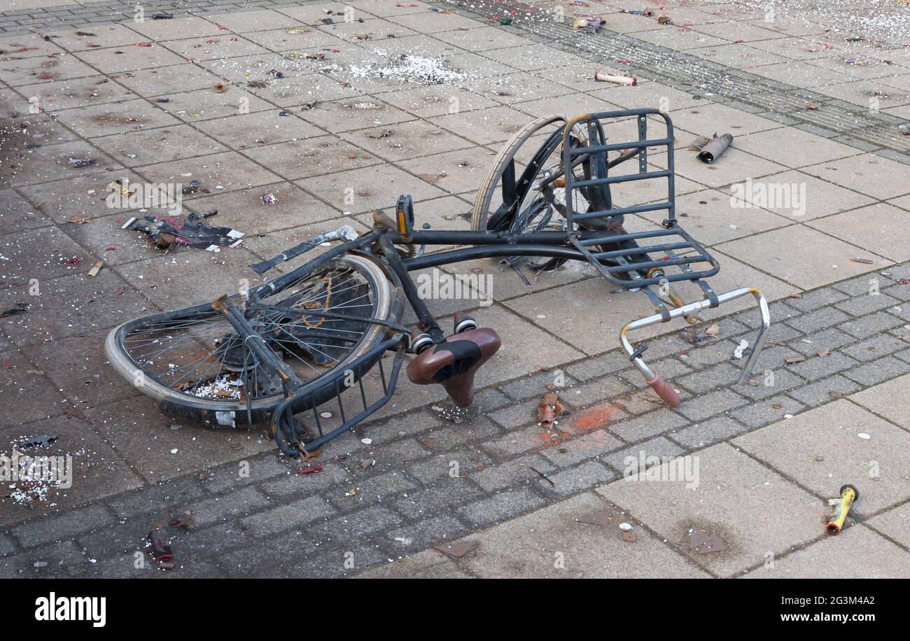 Dumped cycle tyre hi-res stock photography and images - Alamy