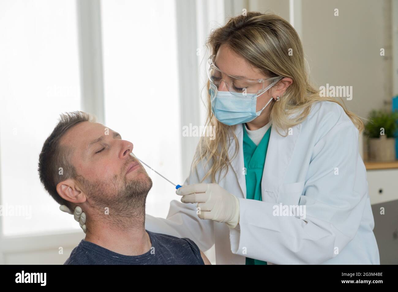 Nasal swab test hi-res stock photography and images - Alamy