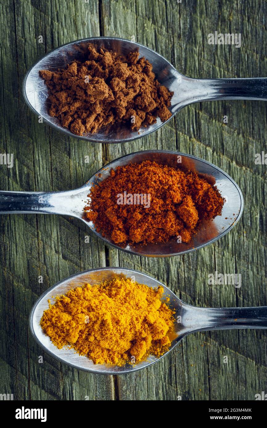 Cinnamon cayenne pepper hi-res stock photography and images - Alamy