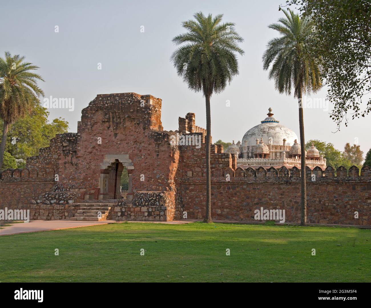 Tomb of Isa Khan Stock Photo - Alamy