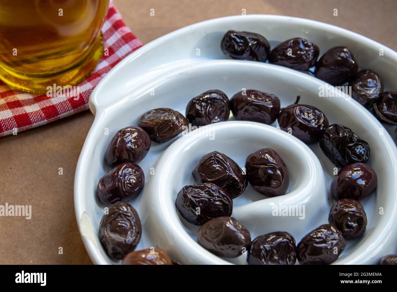 Olive spiral hi-res stock photography and images - Alamy