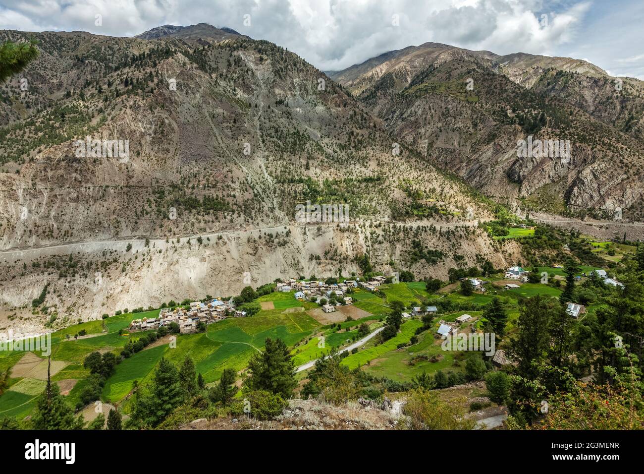 Lahaul valley in Himalayas. Himachal Pradesh, India Stock Photo - Alamy