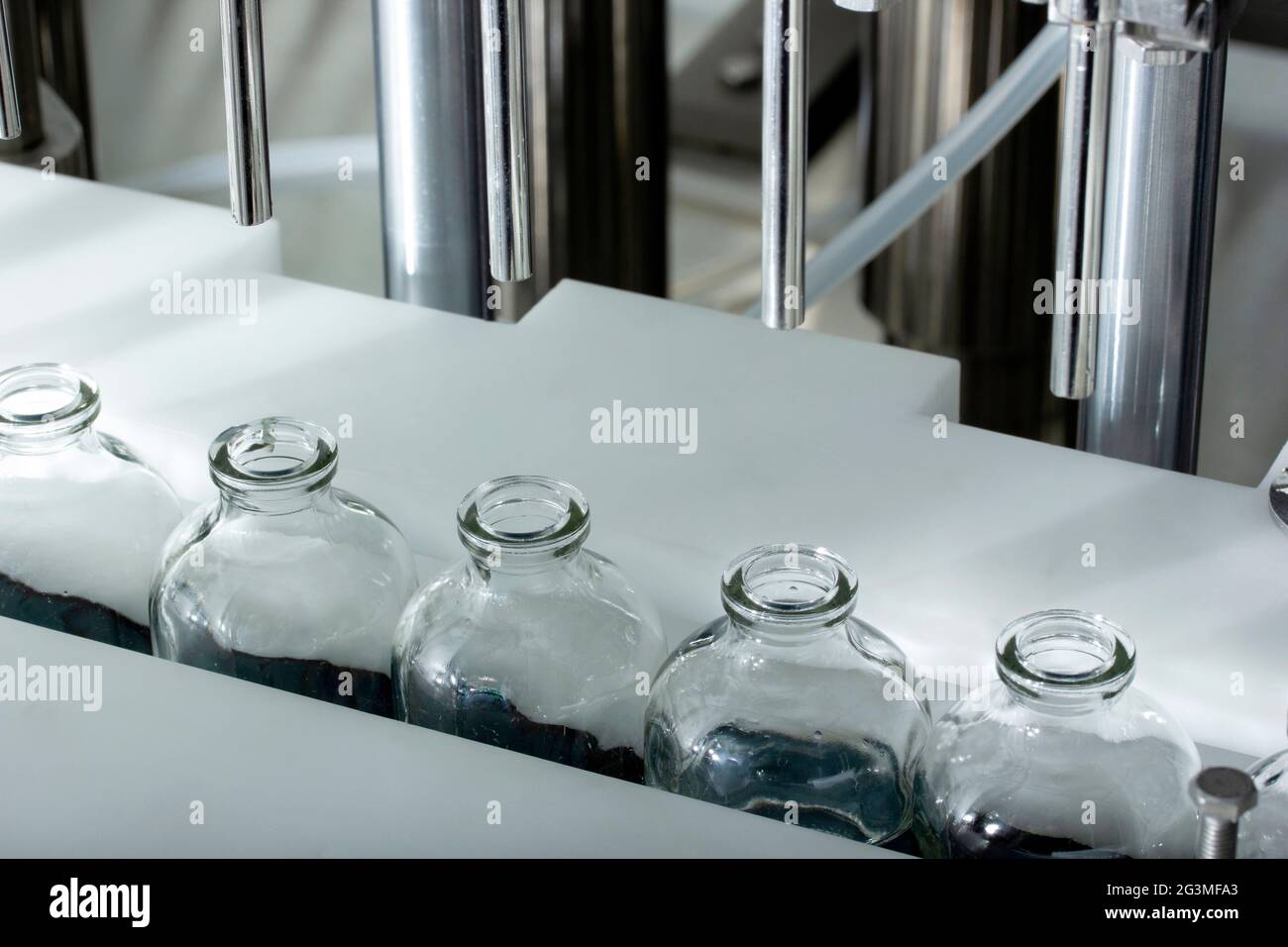 Photography pharmaceutical factory hi-res stock photography and images ...