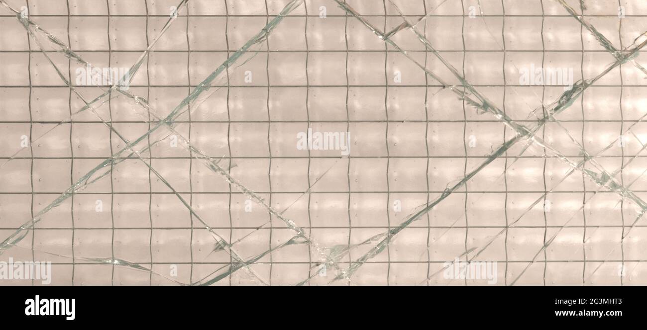 Broken safety glass Stock Photo - Alamy