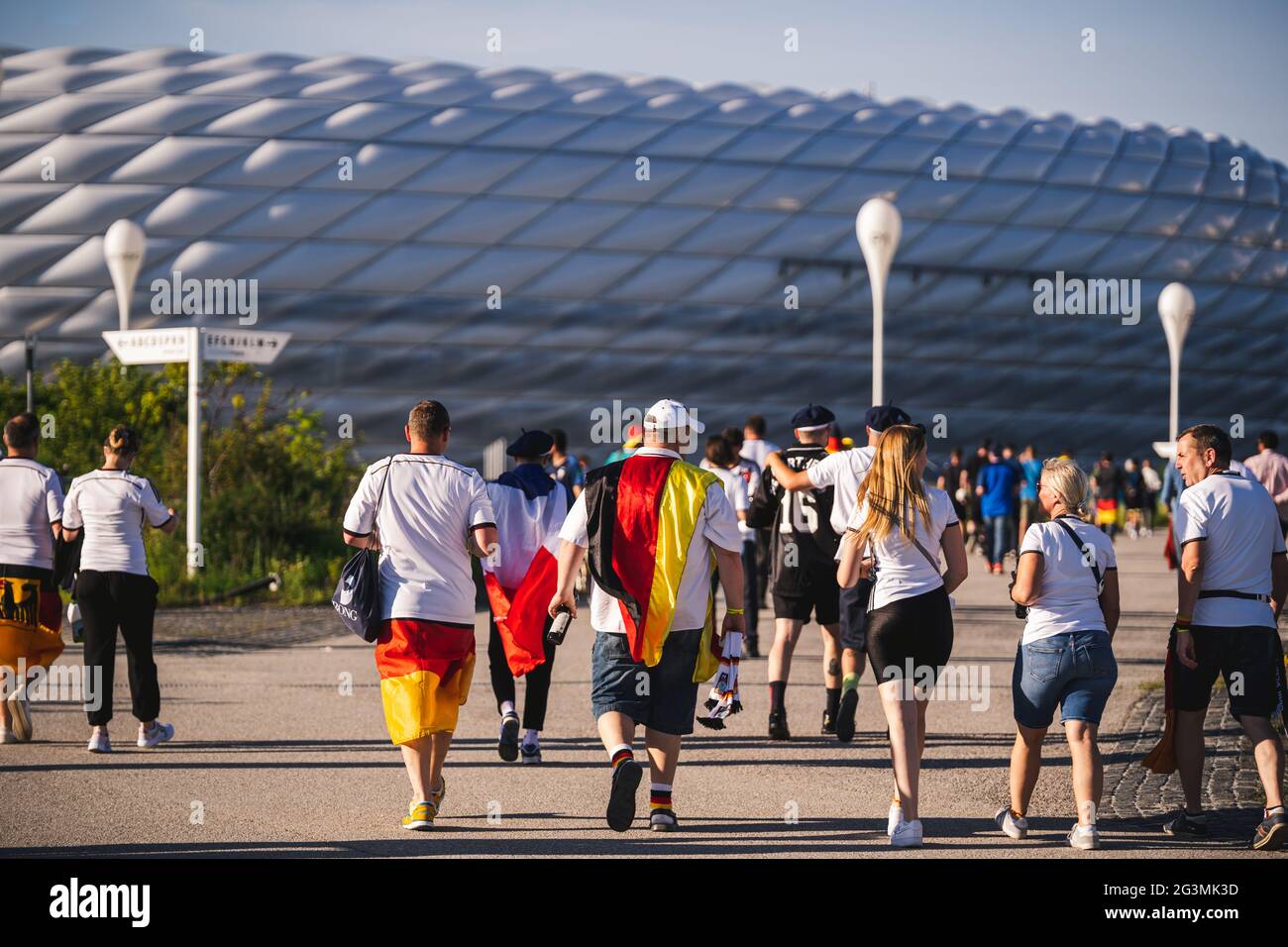 Football fans europe 2021 german hi-res stock photography and images ...