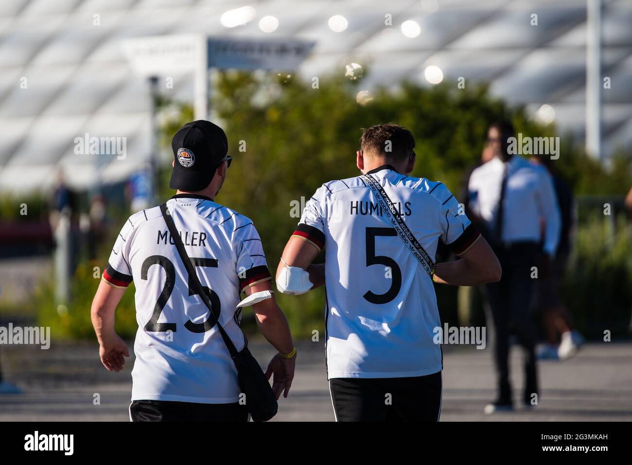 Football fans europe 2021 german hi-res stock photography and images ...