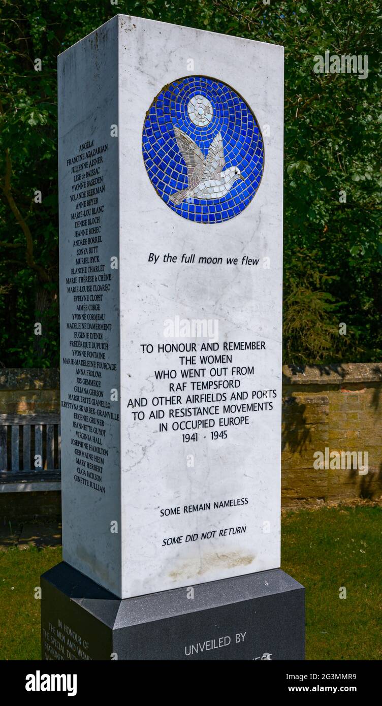 Soe Memorial High Resolution Stock Photography and Images - Alamy