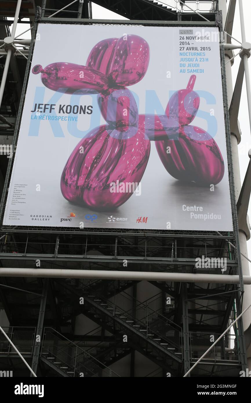 FRANCE. PARIS (75) CENTRE POMPIDOU (BEAUBOURG CENTER). JEFF KOONS ...
