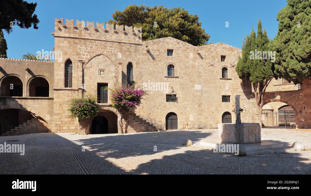 Square of jewish martyrs hi-res stock photography and images - Alamy