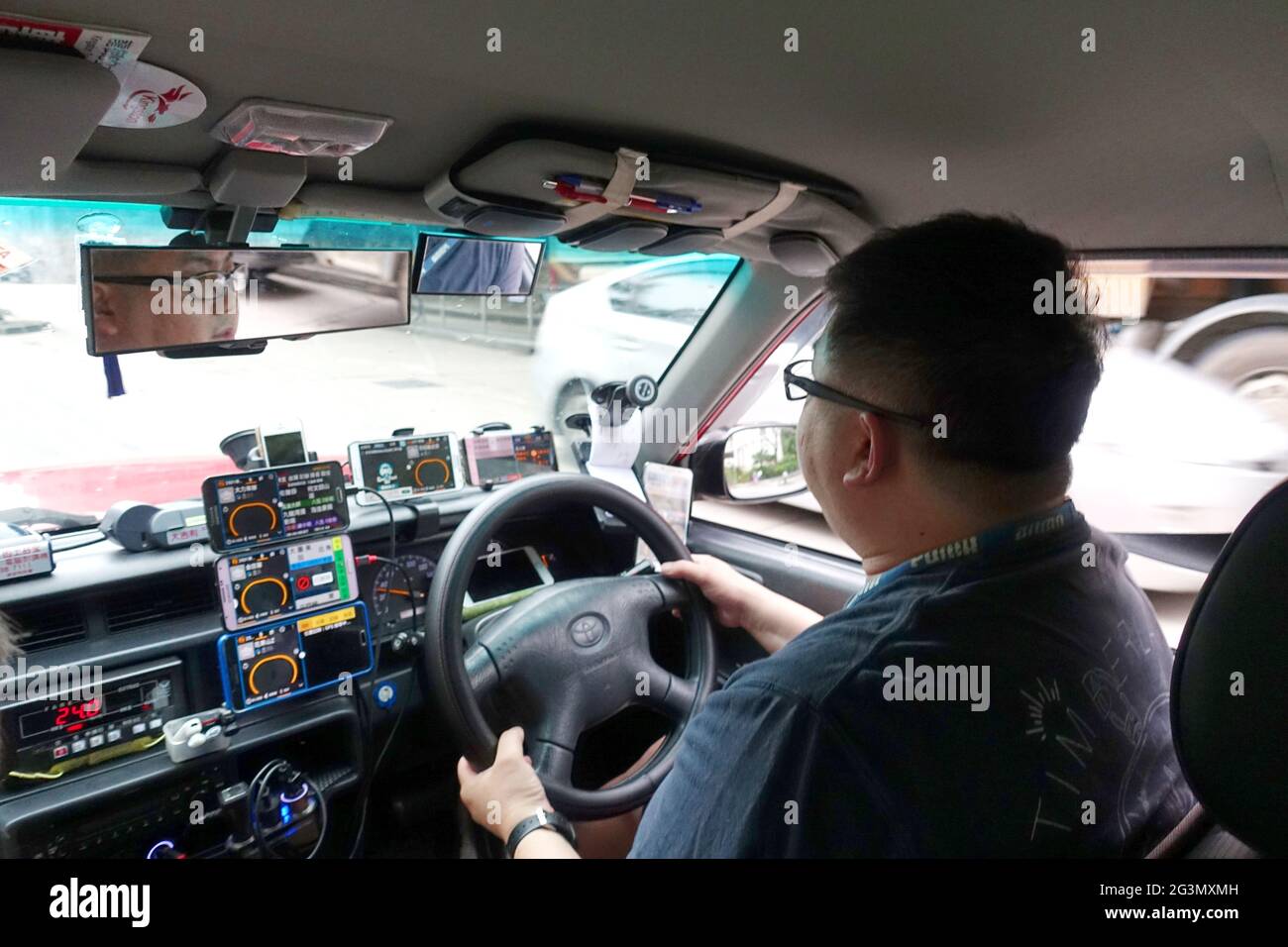 50 years taxi driver hi-res stock photography and images - Alamy