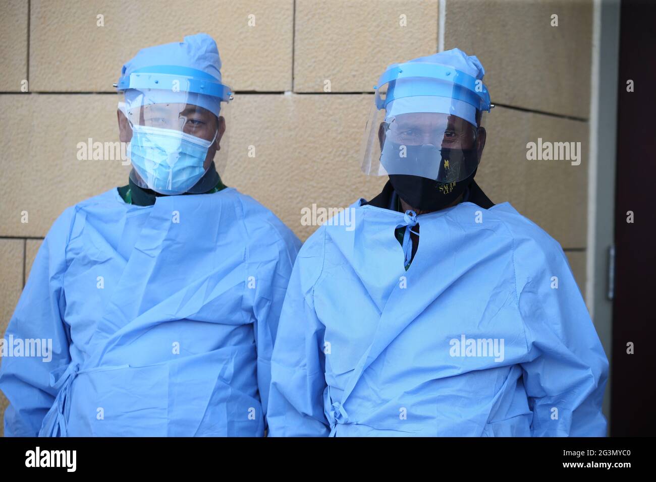 Full tester hi-res stock photography and images - Alamy