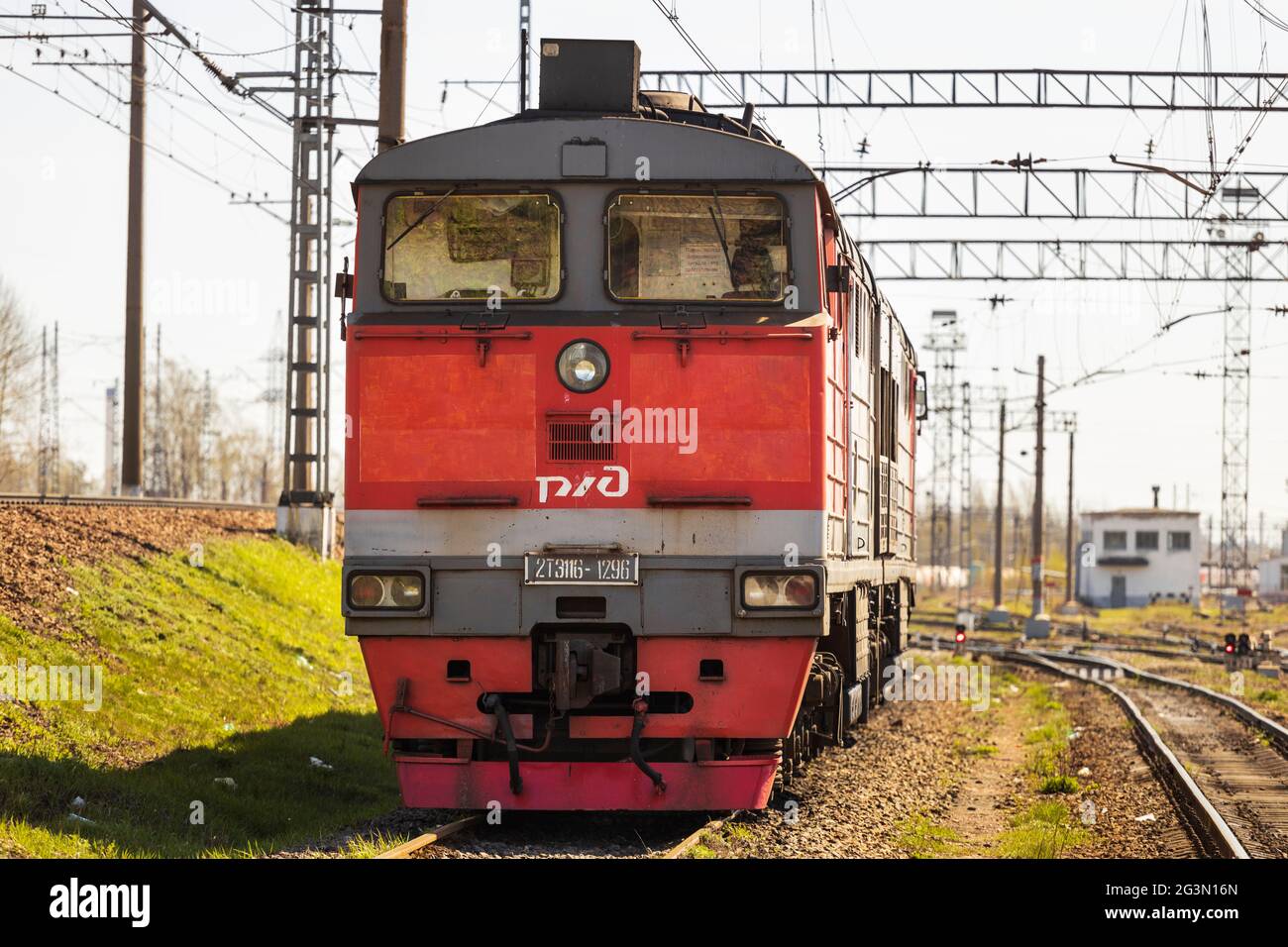 Diesel electric locomotive russia hi-res stock photography and images ...