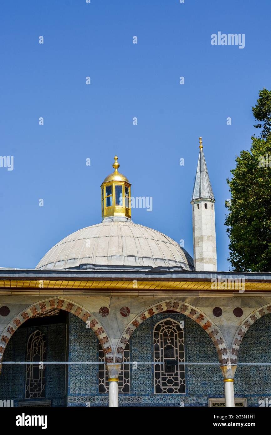 Istanbul minaret turkey mosques hi-res stock photography and images - Alamy
