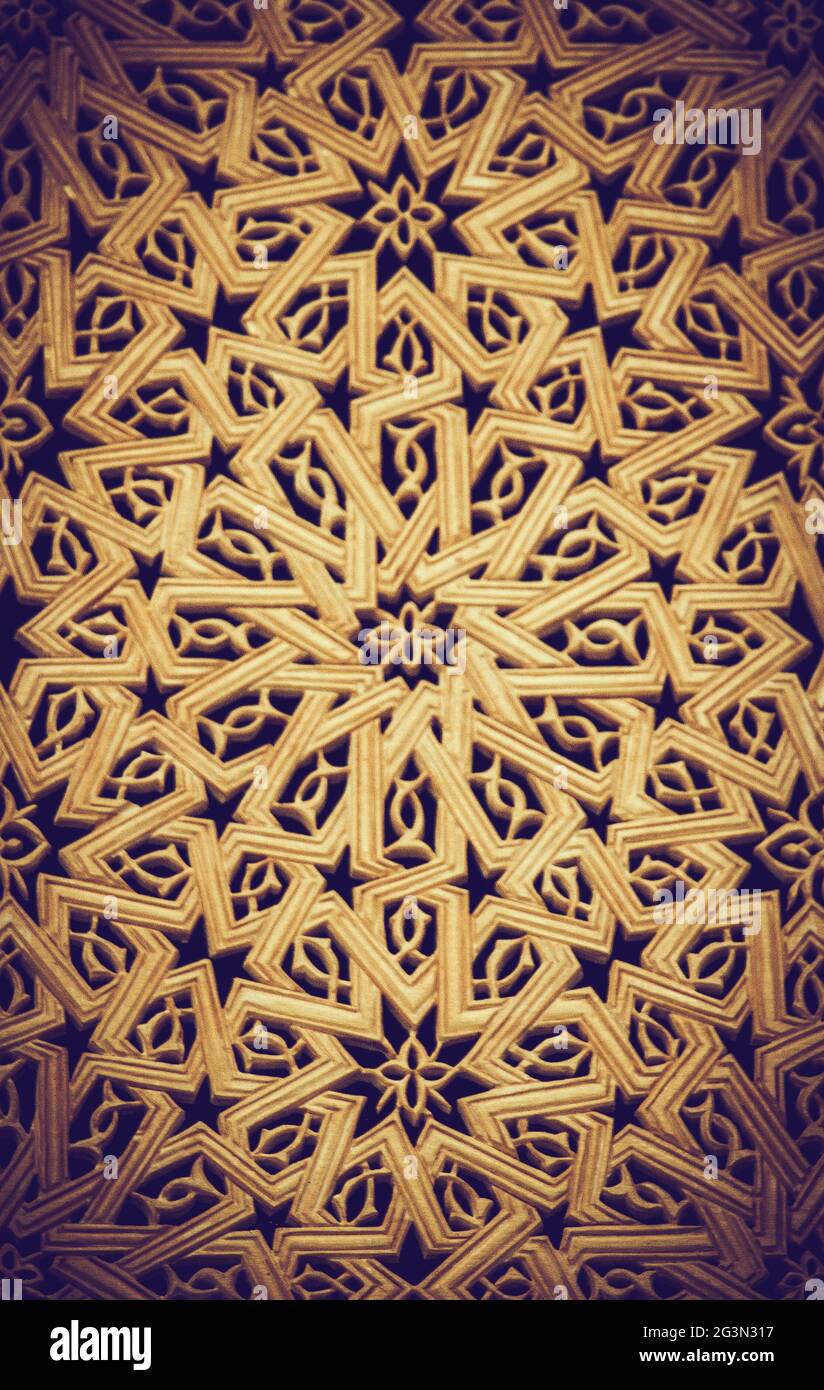 Ottoman Turkish art with geometric patterns on wood Stock Photo - Alamy