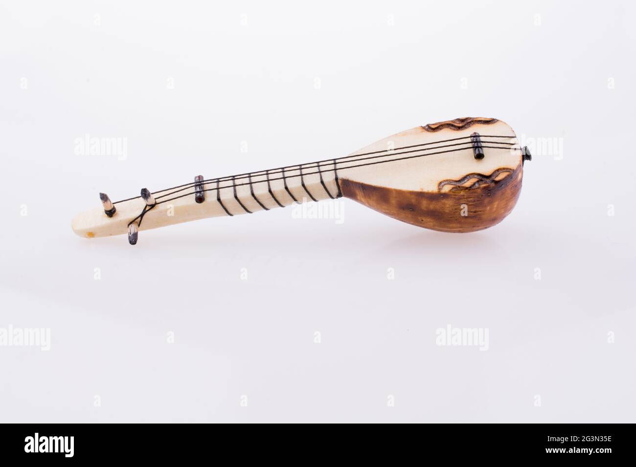 Baglama hi-res stock photography and images - Alamy