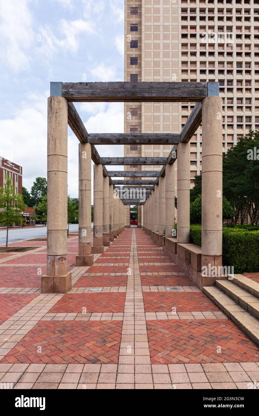 SPARTANBURG, SC, USA-13 JUNE 2021: An elegant columned walkway beside ...