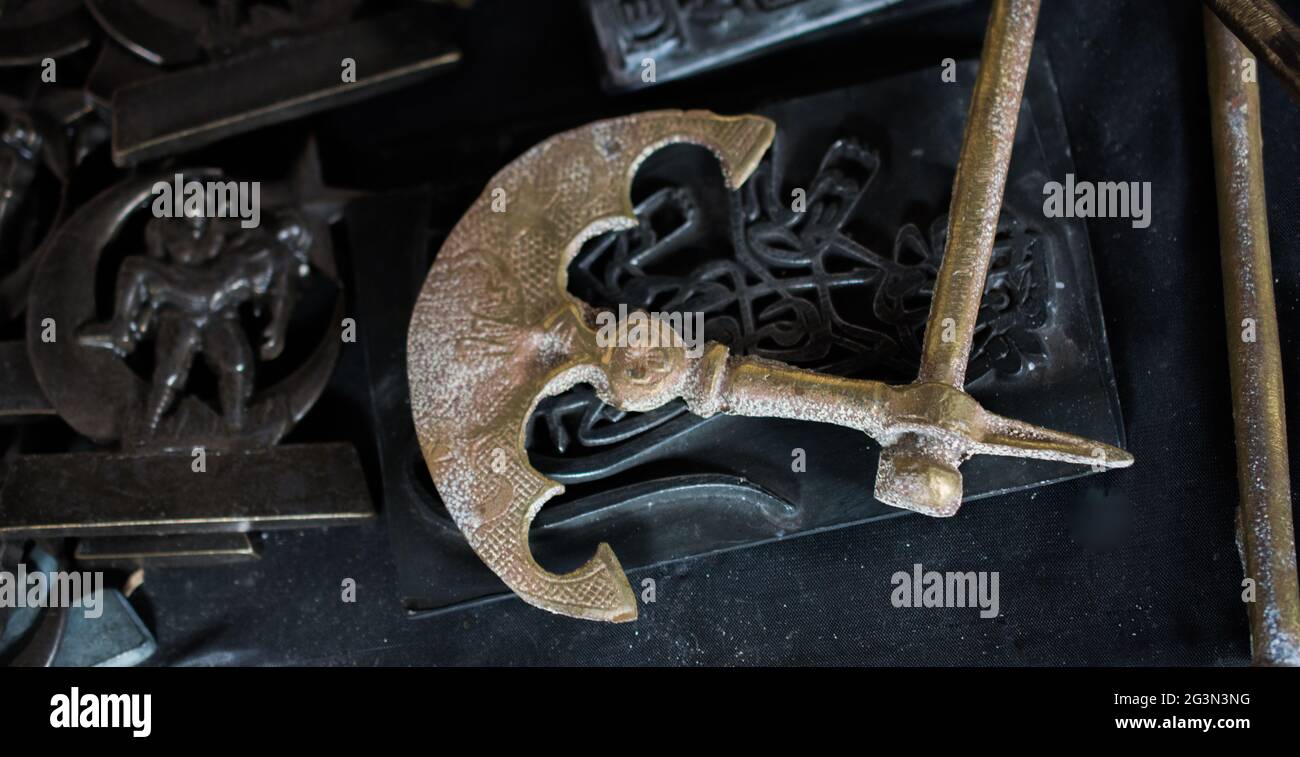 Axe display hi-res stock photography and images - Alamy