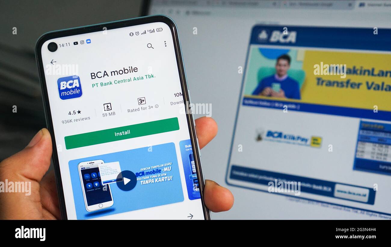 Bca mobile banking hi-res stock photography and images - Alamy