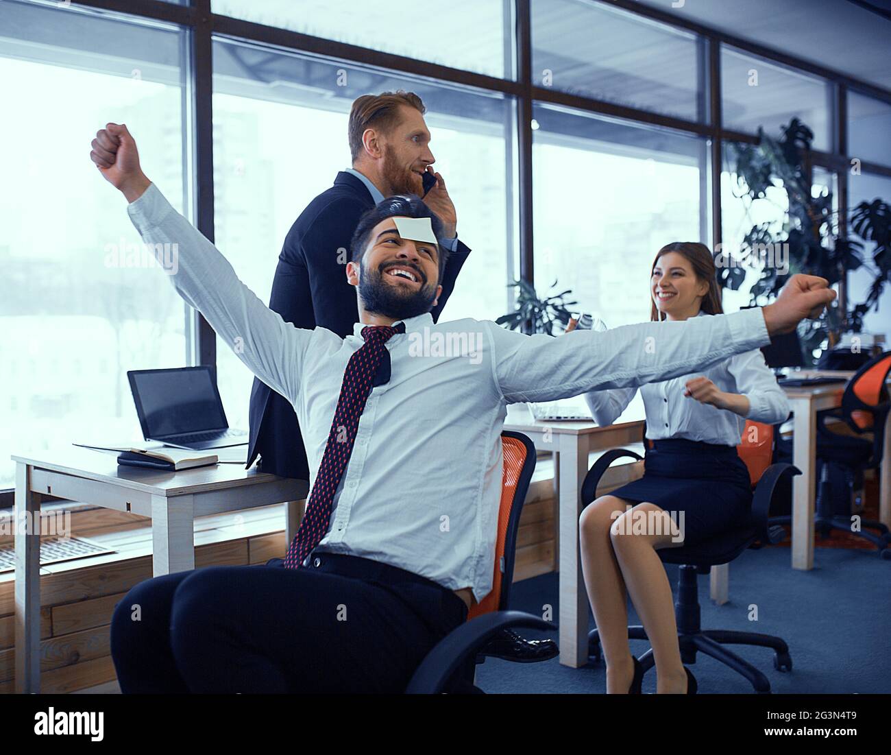 Fun moments office workers hi-res stock photography and images - Alamy
