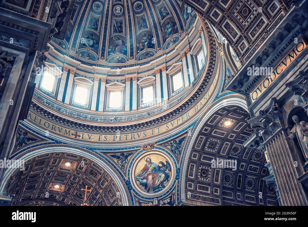 Architecture basilica hi-res stock photography and images - Alamy