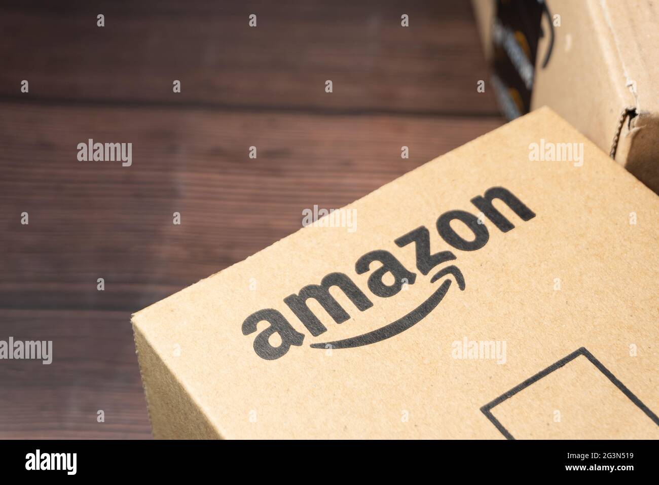 Cargo container dimensions hi-res stock photography and images - Alamy