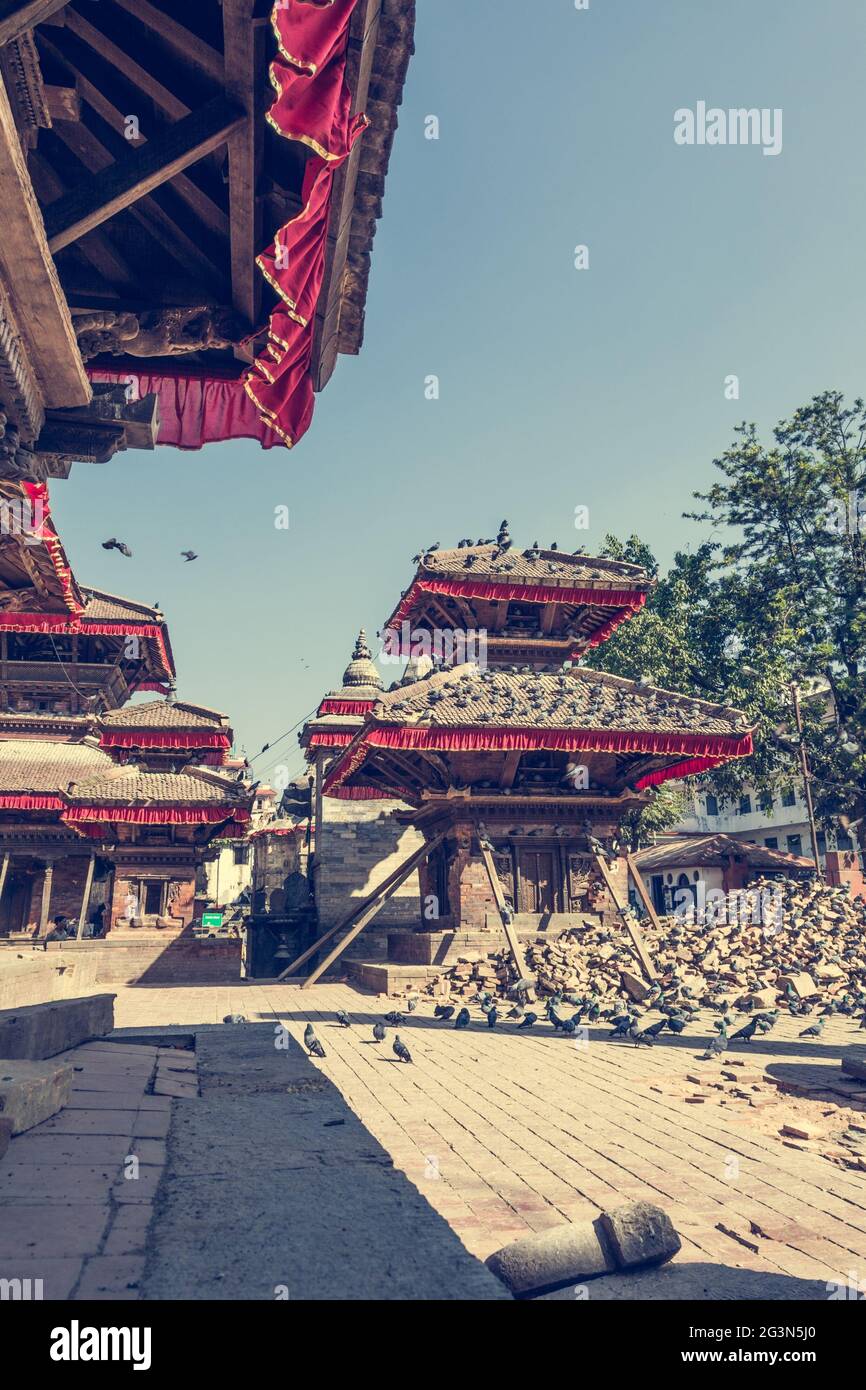Temple supported by beams after powerful earthquake Stock Photo - Alamy