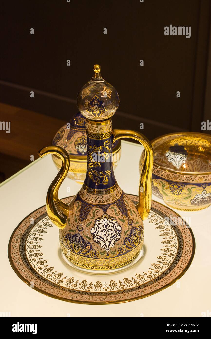 Traditional water jug hi-res stock photography and images - Alamy