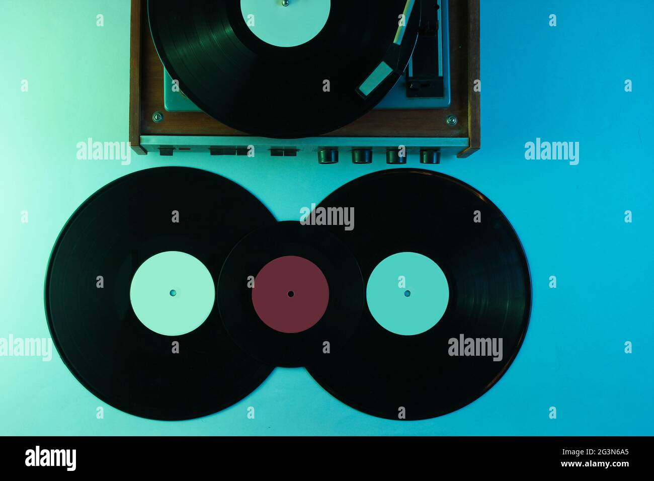 Vinyl record player neon hi-res stock photography and images - Alamy