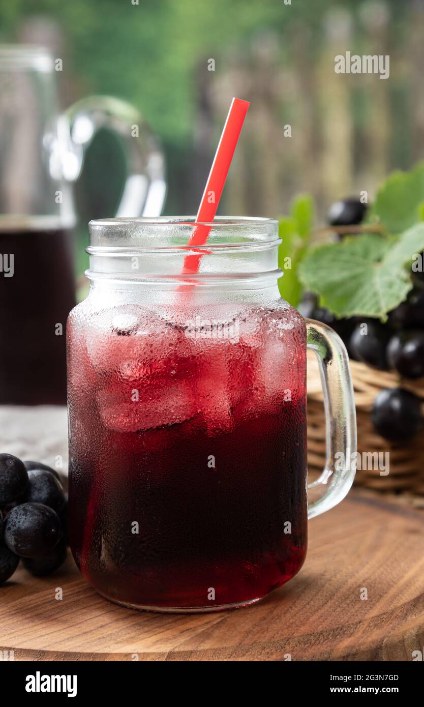 Ice grape hi-res stock photography and images - Alamy