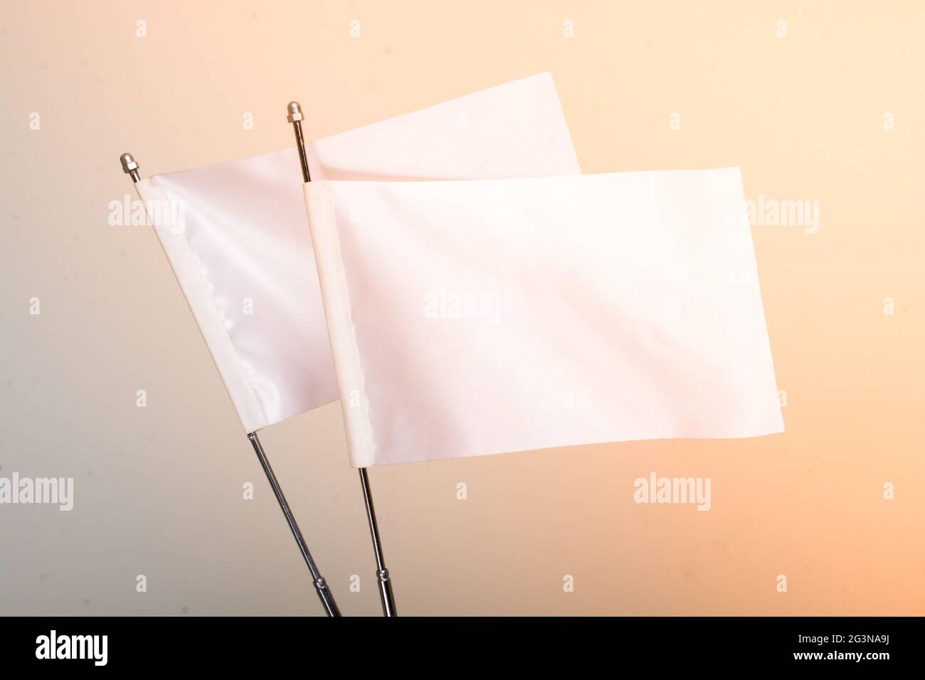 White flags hi-res stock photography and images - Alamy