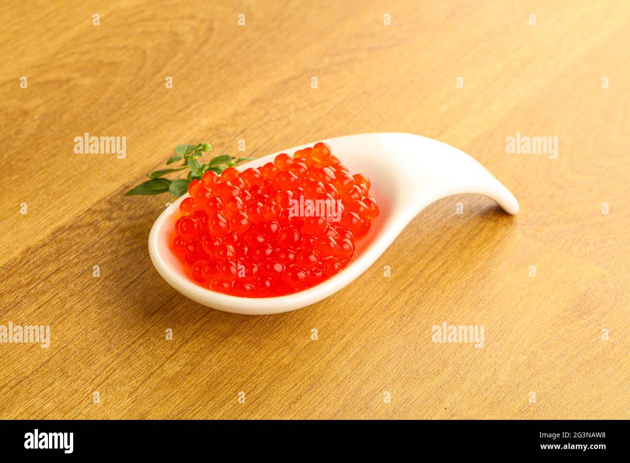 Russian Red caviar in the bowl Stock Photo - Alamy