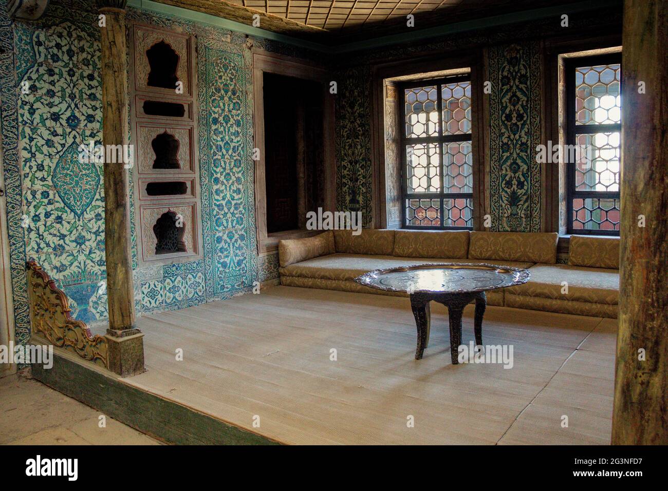 Old window Architecture from the Ottoman times Stock Photo - Alamy