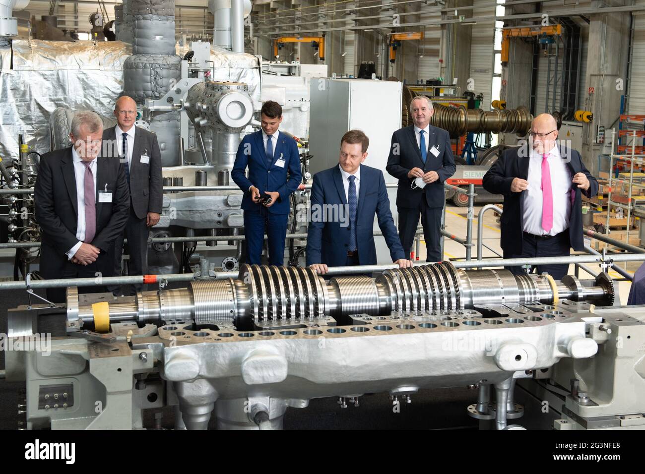 17 June 2021, Saxony, Görlitz: Jochen Eickholt (l-r), member of the ...