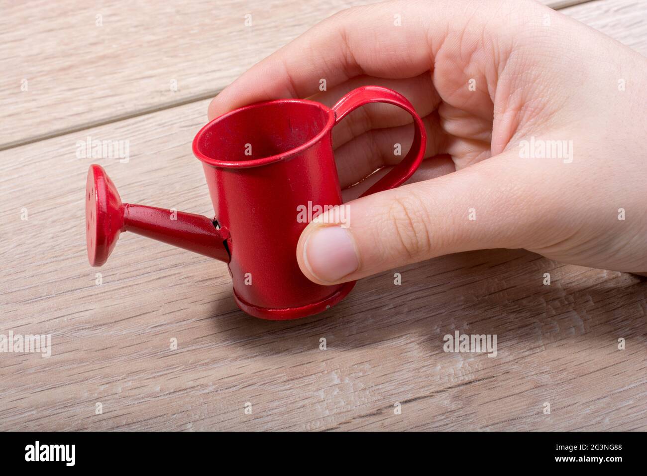 Hand model hi-res stock photography and images - Alamy