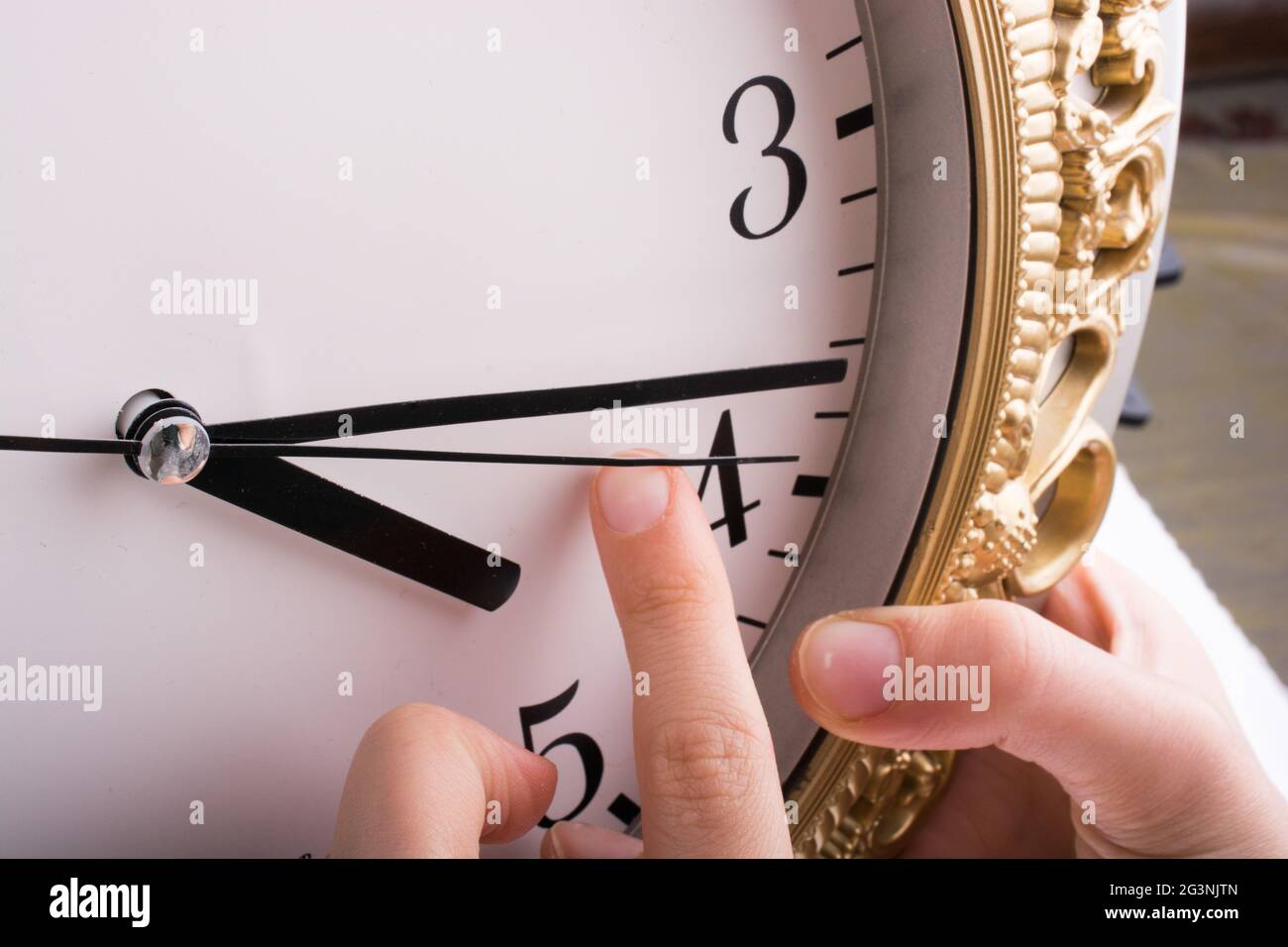 Clock second hand hi-res stock photography and images - Alamy
