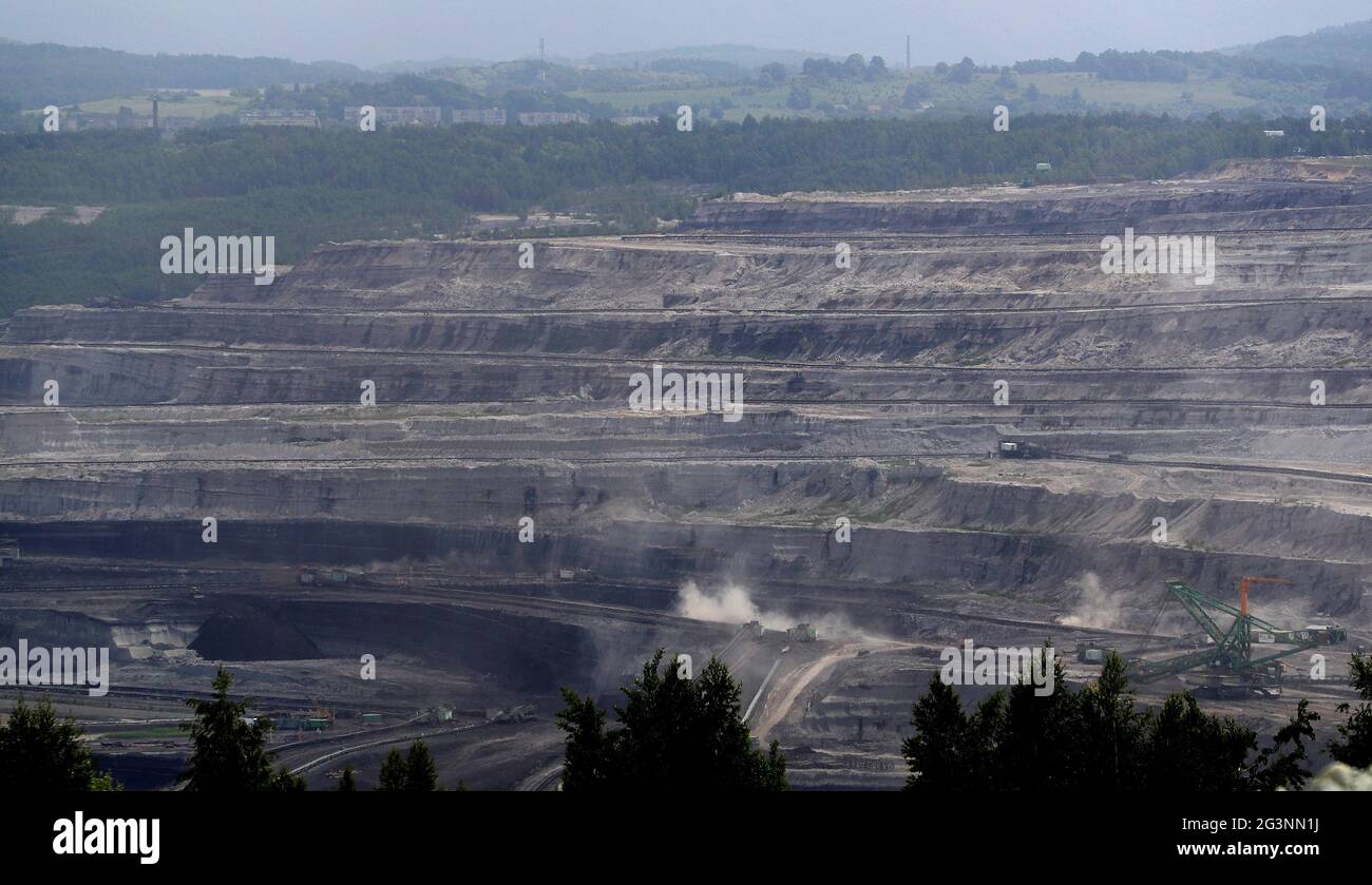 Turow open pit mine hi-res stock photography and images - Alamy