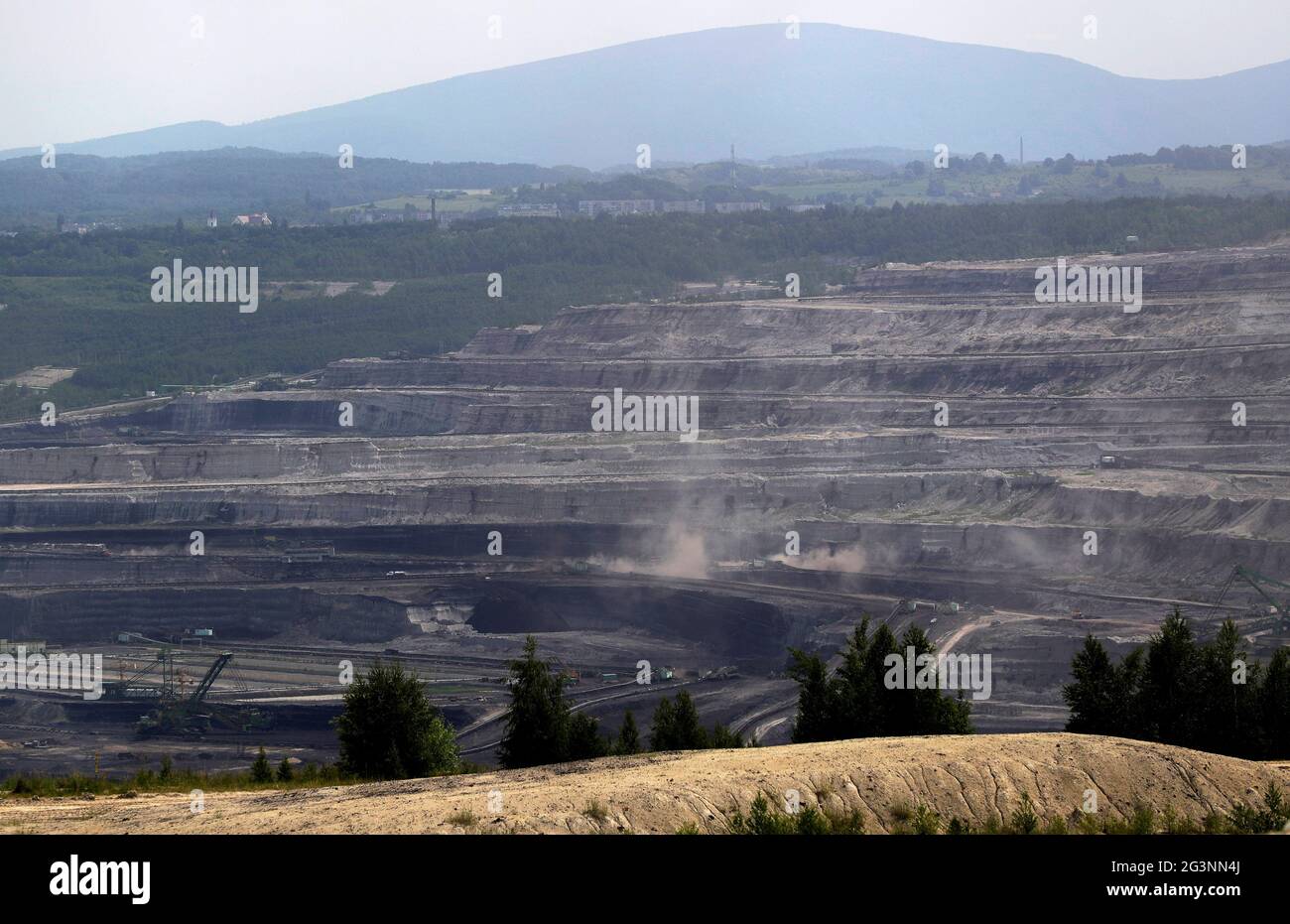 Turow open pit mine hi-res stock photography and images - Alamy
