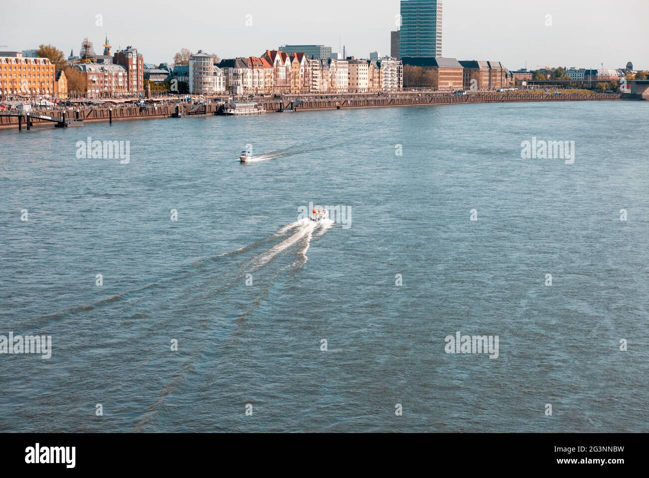 Rhine river in Dusseldorf Stock Photo - Alamy