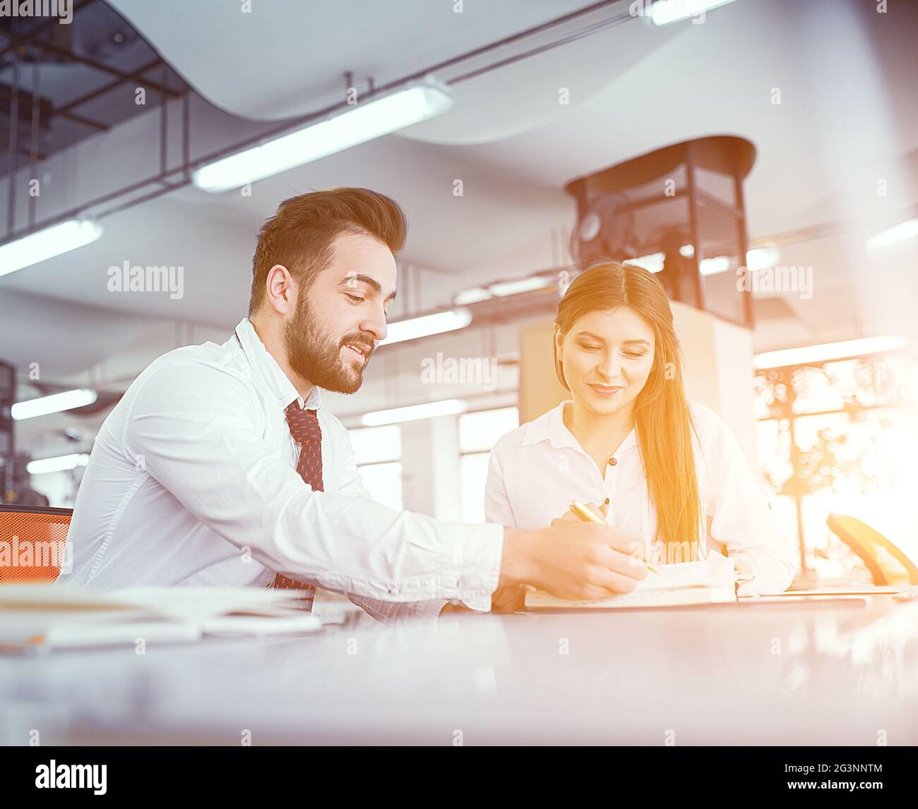 Suit workplace hi-res stock photography and images - Alamy