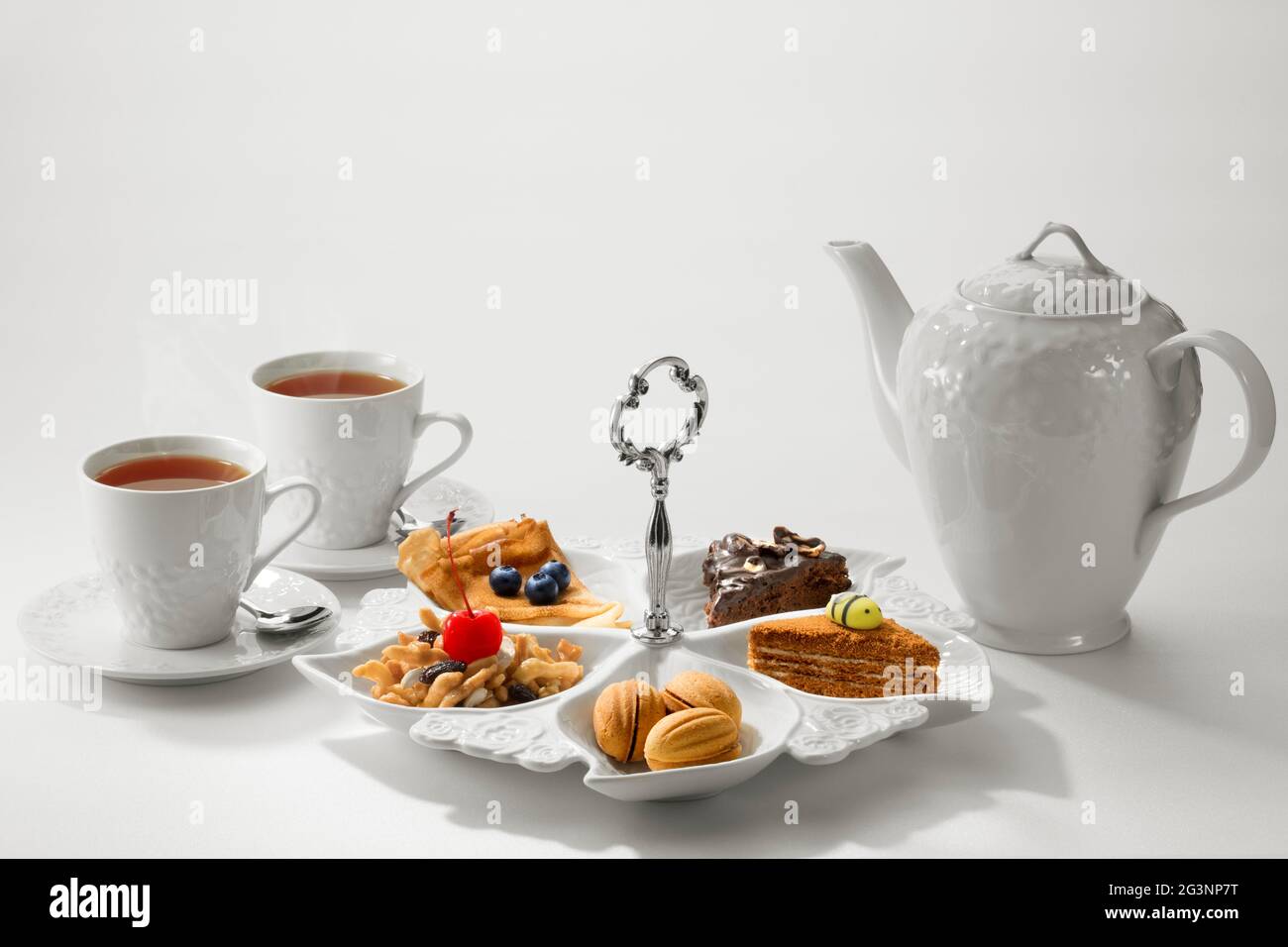 Hightea hi-res stock photography and images - Alamy