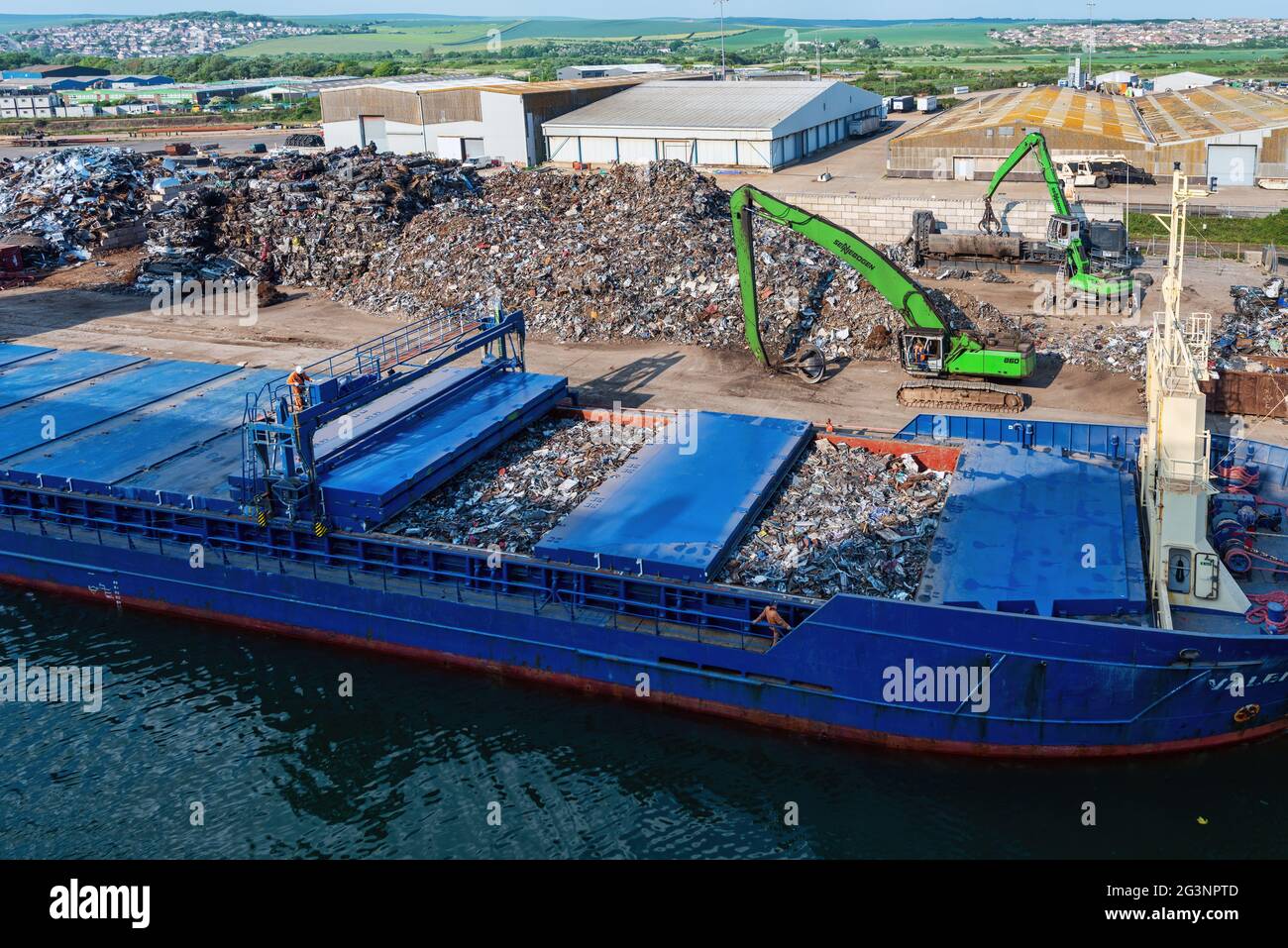 Newhaven docks hi-res stock photography and images - Alamy