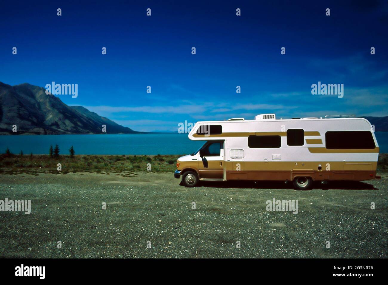 Class c motorhome parked hi-res stock photography and images - Alamy