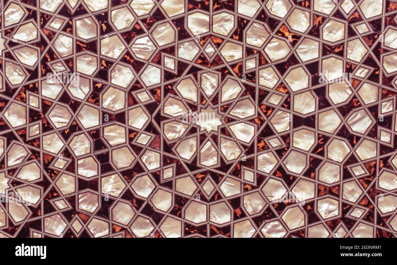 Pearl inlaid decoration hi-res stock photography and images - Alamy