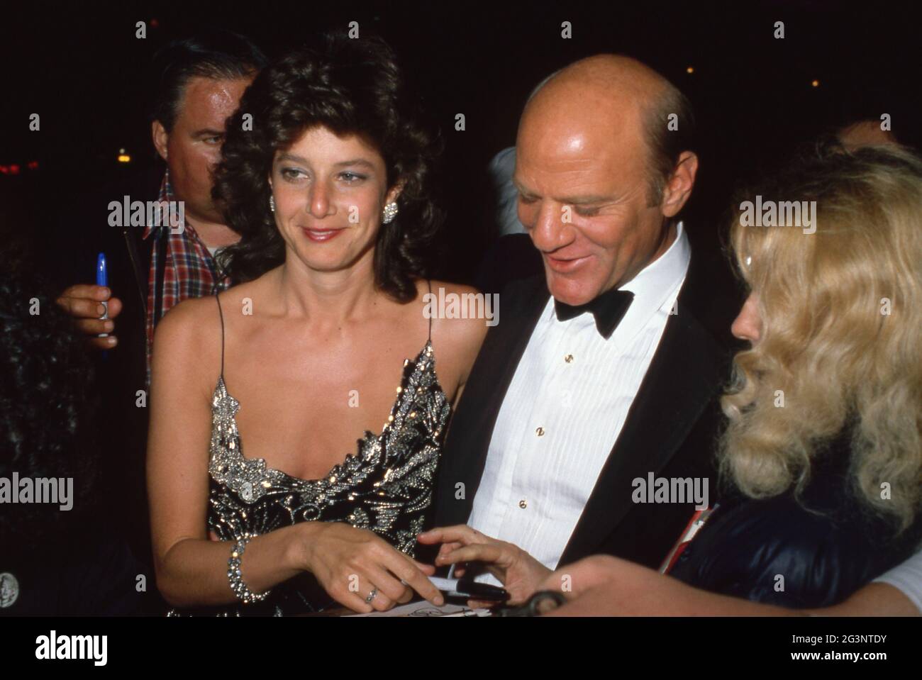 Debra winger 1984 hi-res stock photography and images - Alamy