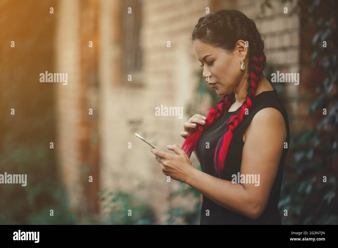 Middle aged woman with red hair hi-res stock photography and images - Alamy