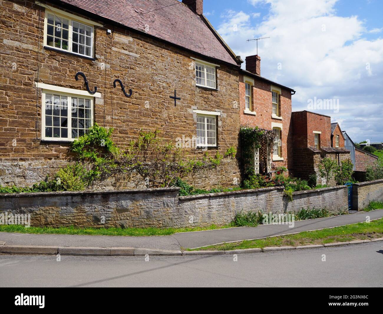 Napton village hi-res stock photography and images - Alamy