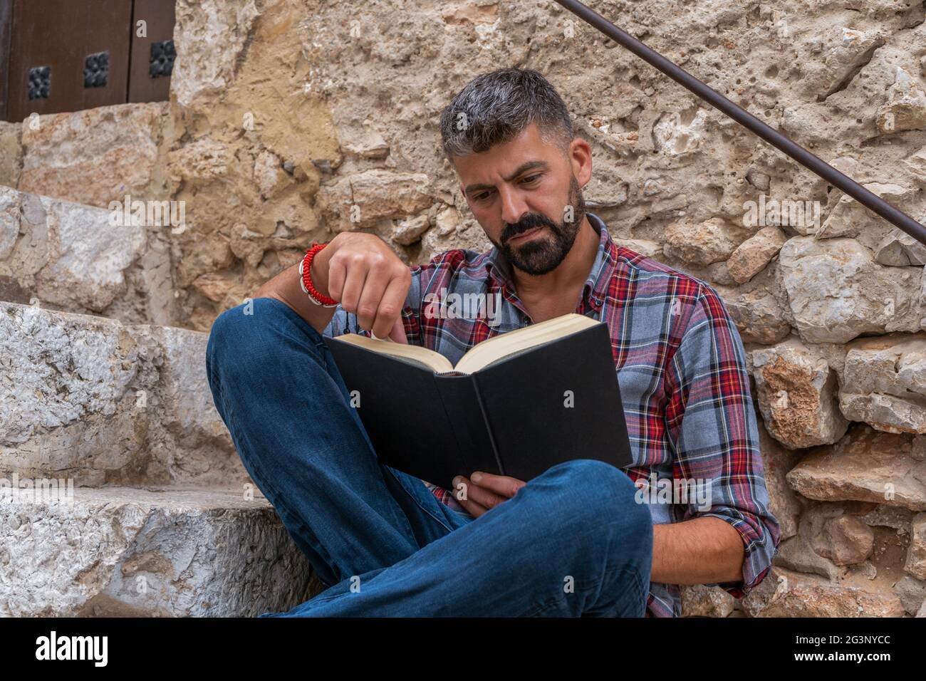 Medieval reading stones hi-res stock photography and images - Alamy
