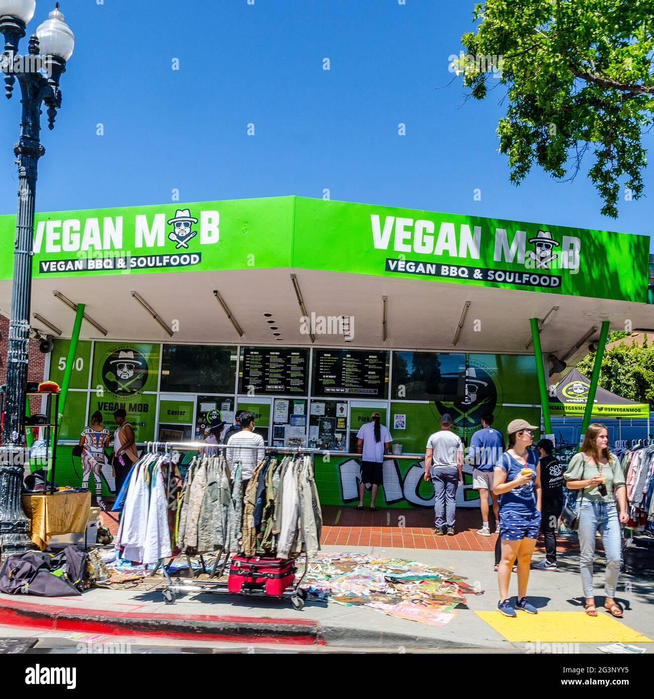 Vegan Mob restaurant in with a street market in the Lake Merritt ...