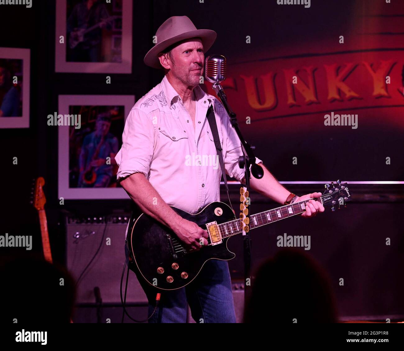 Boca Raton - FL - 20210430-Cowboy Mouth Performs at The Funky Biscuit ...